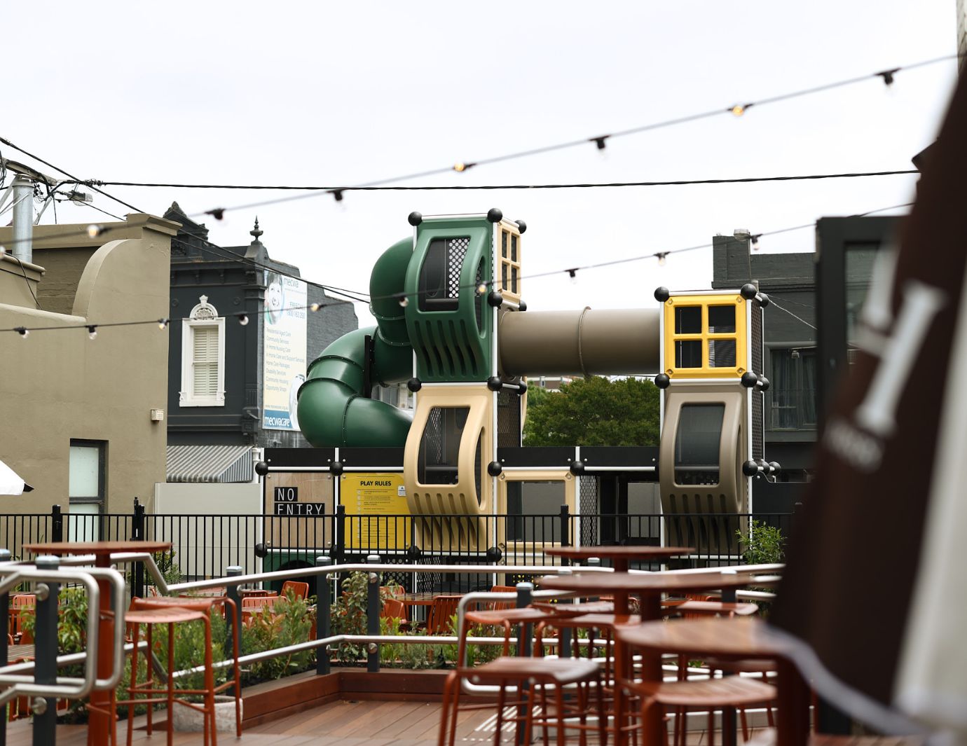 RhinoPlay | Playground installation services